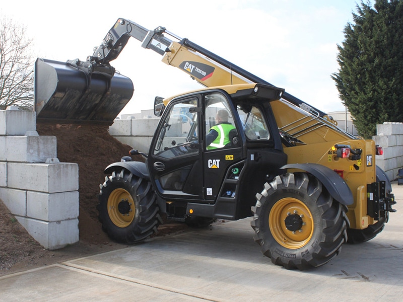 Cat brings out compact TH3510D telehandler