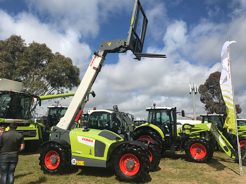 Claas Scorpion 7055 telehandler