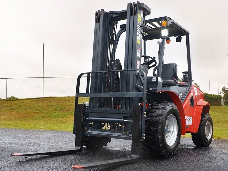 Enforcer rough terrain 2.5-tonne forklift review