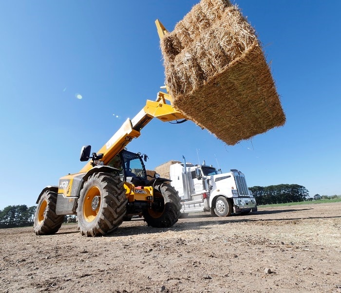 JCB Agri Loadall 541-70 telehandler review